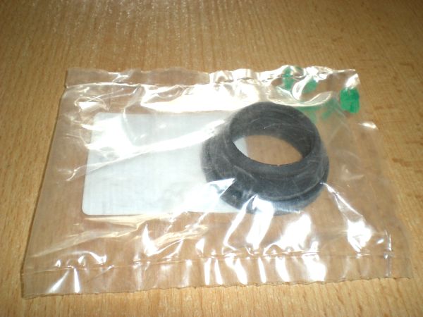 Uszczelka zbiorniczka spryskiwacza Opel Astra J Insignia Vectra C ...